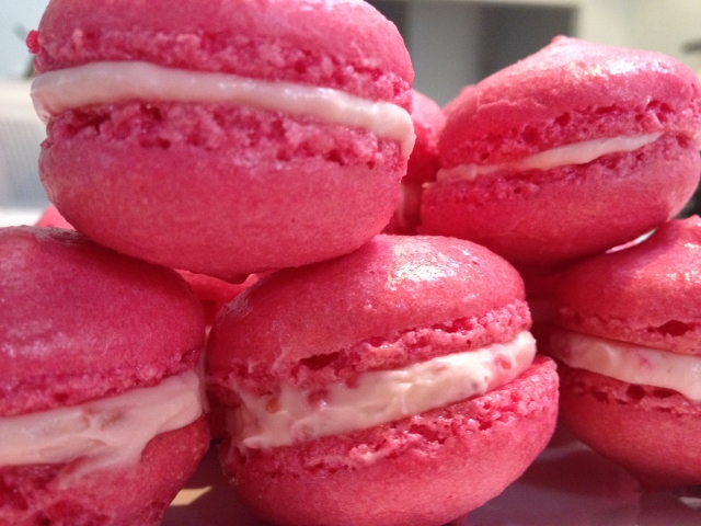 raspberry-macaroons-recipe-village-cooks - The Village Cooks - Italian ...