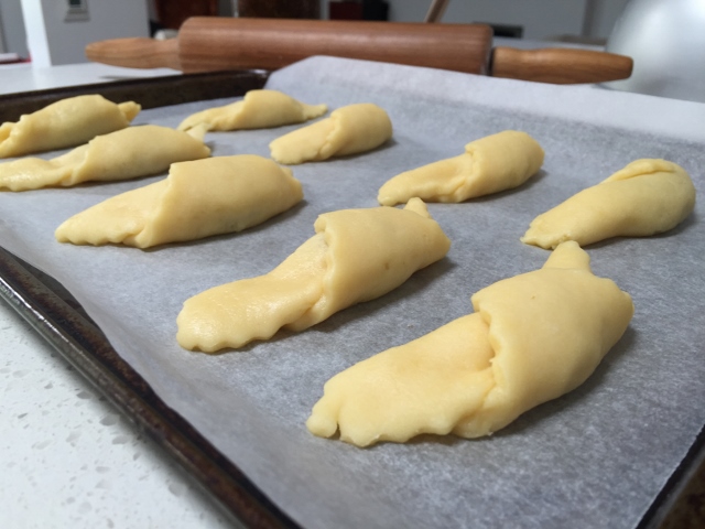 Mezzalune di Marmellata (Half-moon Jam Biscotti) - The Village Cooks ...